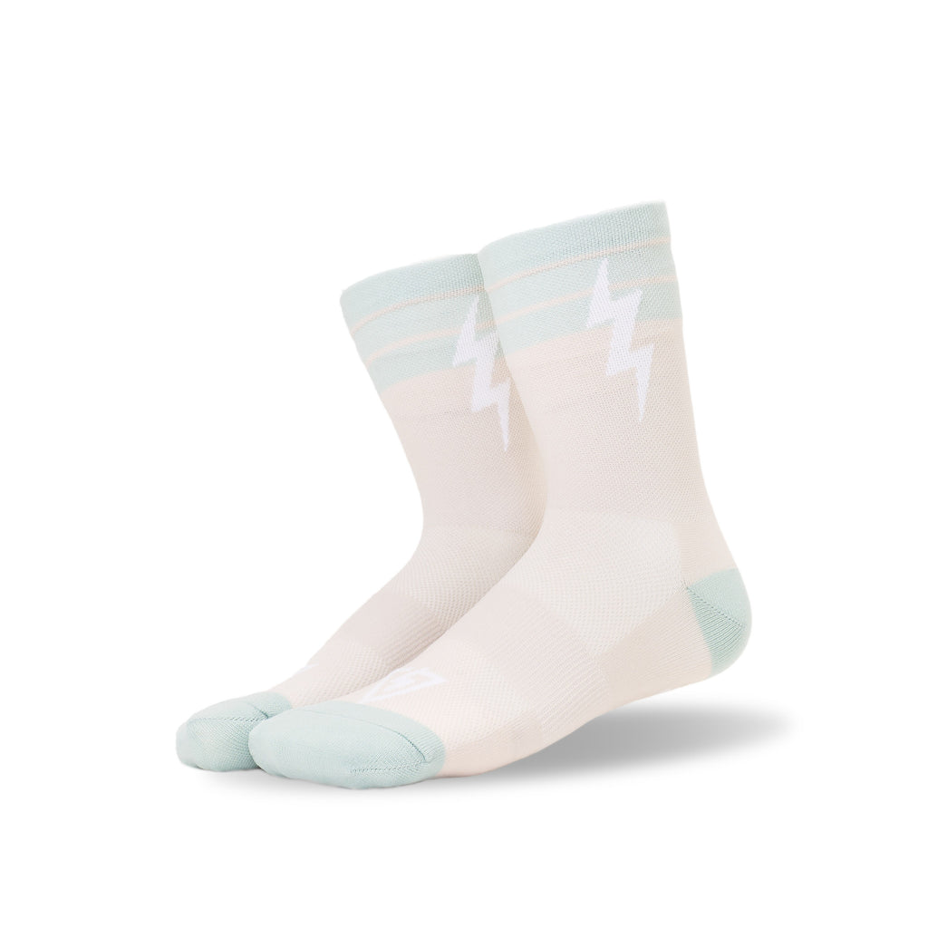 Three Stripe KOM Mid Cooling Socks – VOLTAGE LTD